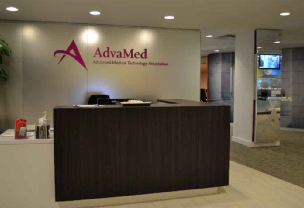 Project of the Month: AdvaMed | Adler Display